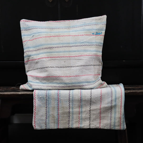 Indisk Kantha pude i bomuld
